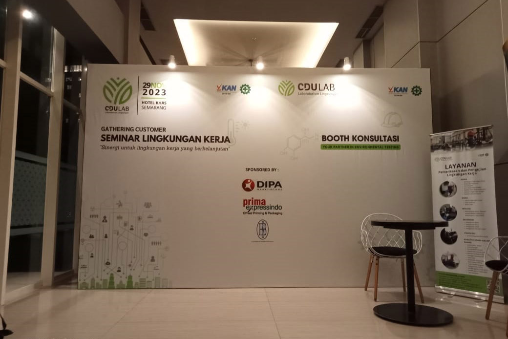 Menggunakan Backdrop Minimalis untuk Berlangsungnya Acara Modern - Jasa ...